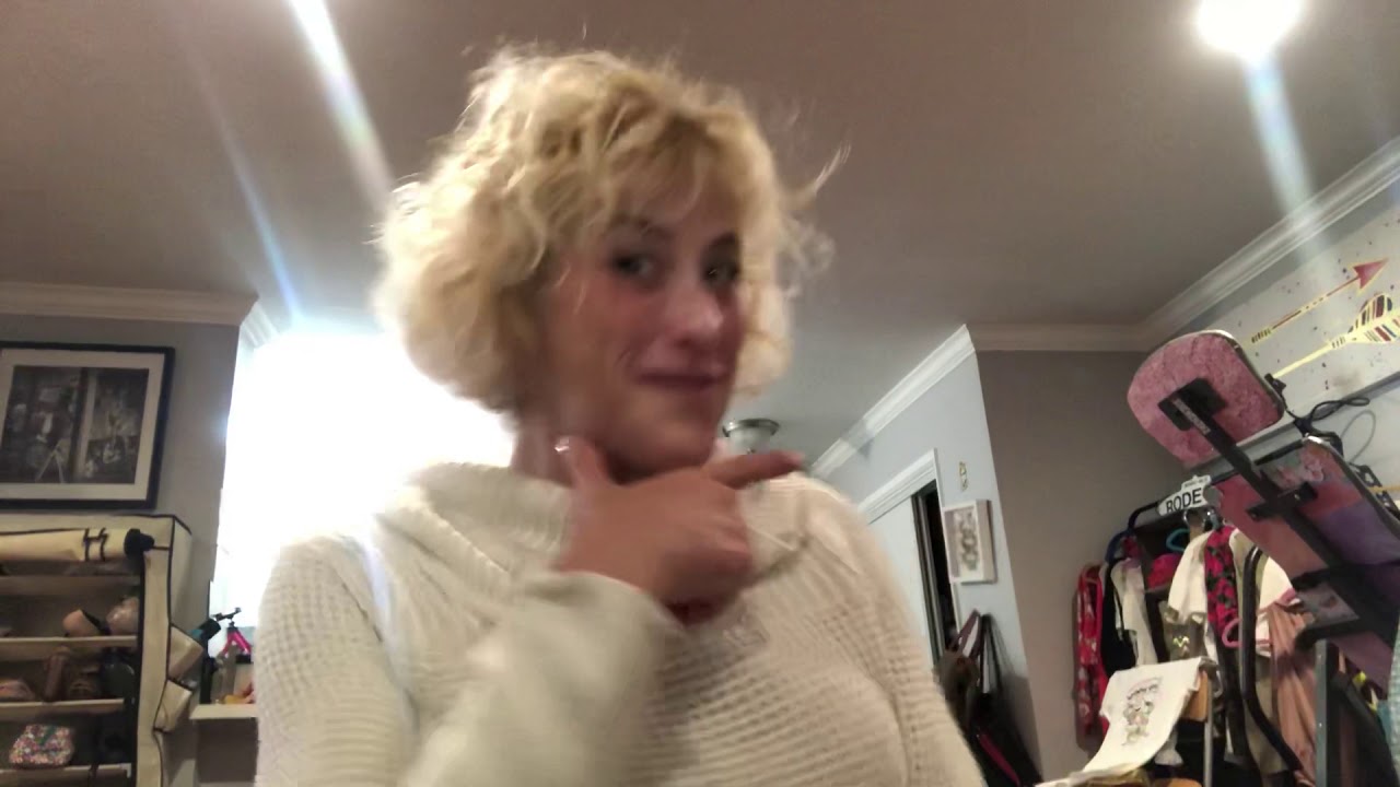 Michelle Smoller sample joke - YouTube