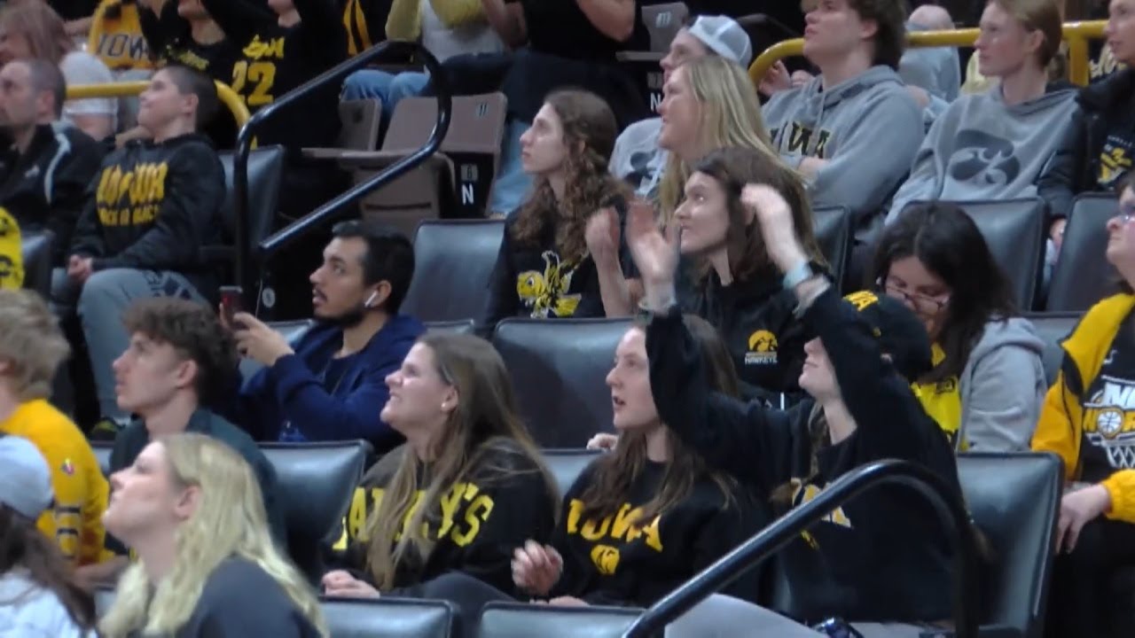 Hawkeye fans pack in to Carver-Hawkeye Arena to watch Iowa take on ...
