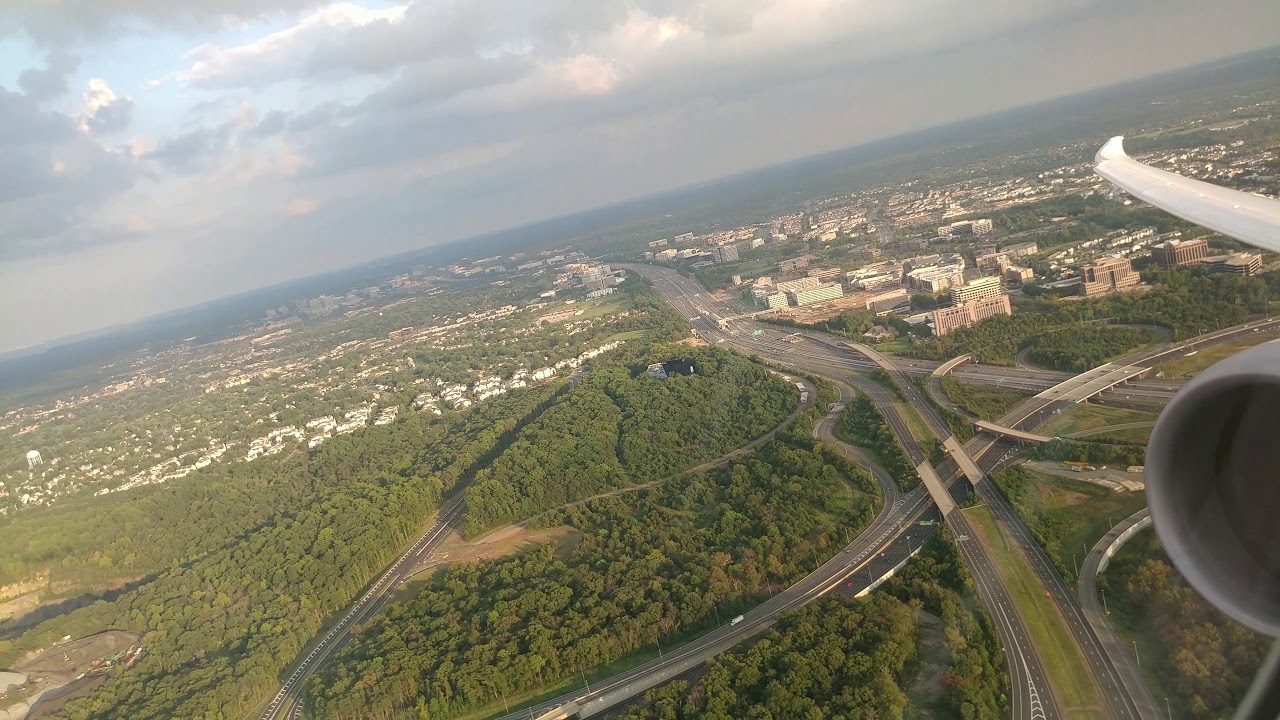 4K UHD IAD United Airlines 787-9 Polaris Business Class Take- Off ...