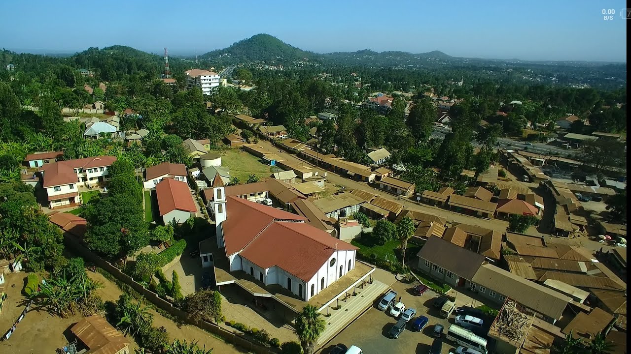 ARUSHA STREETS DRONE FOOTAGE. TAZAMA MITAA YA ARUSHA KIJANI KIZURI ...