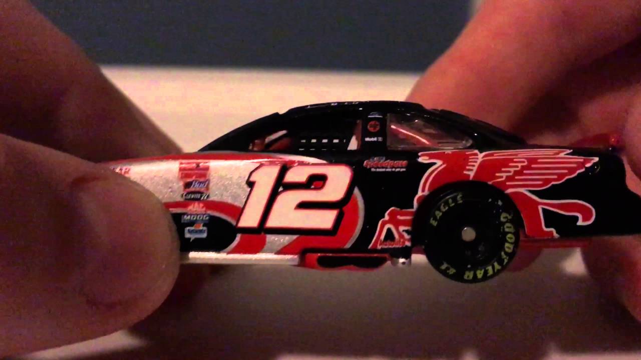 Jeremy Mayfield's 12 Mobil 1 Ford - YouTube