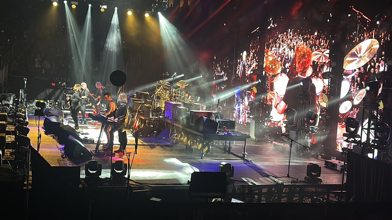 The Cure @Toyota Center- Houston TX 5-12-23 - YouTube