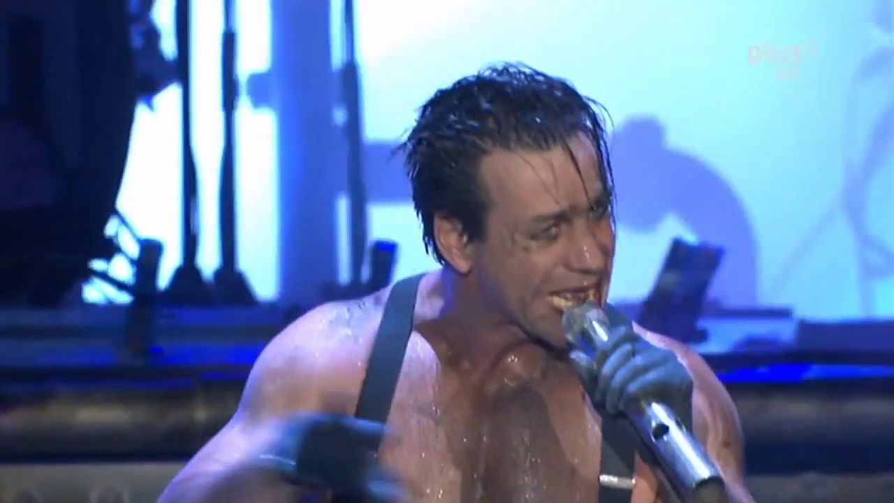 Rammstein - Rock Am Ring 2010 [HD] - YouTube