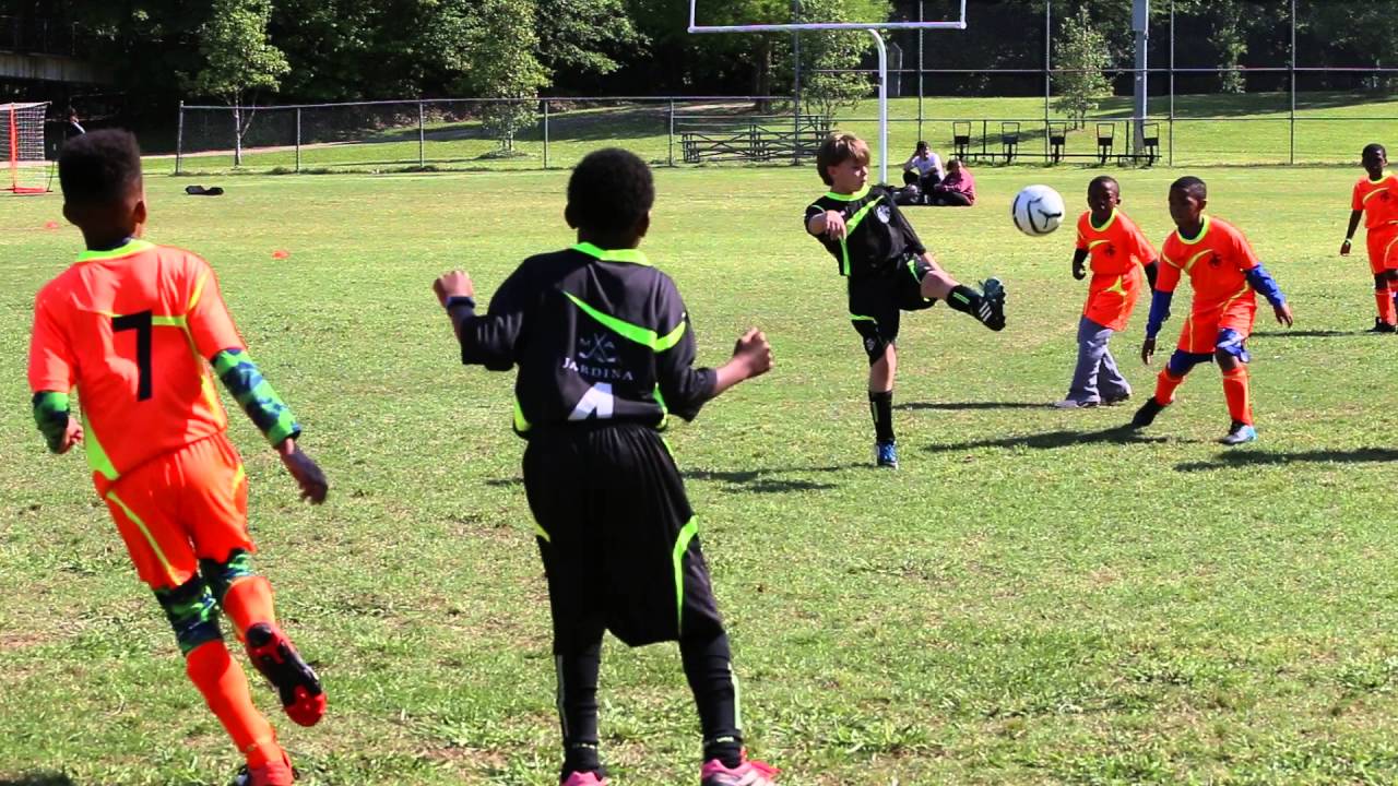 16 Level Up Soccer 3525 - YouTube