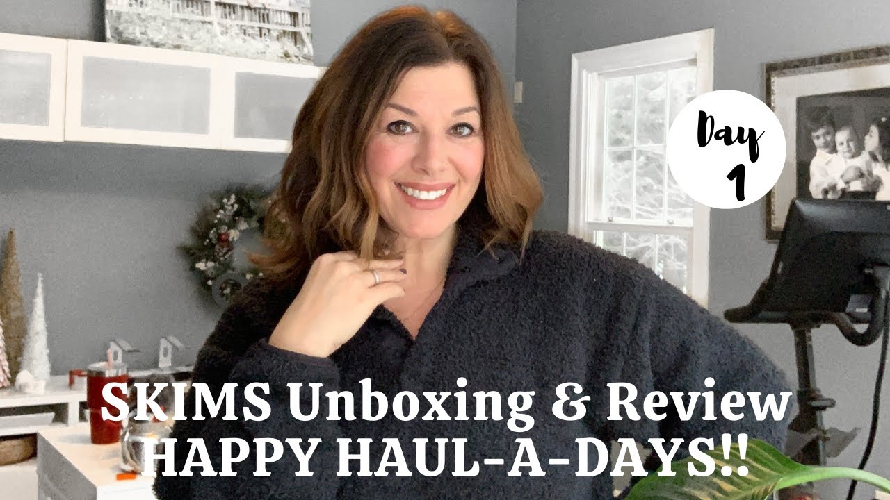 Happy Haul A Days!! Day 1 Unboxing Skims Cozy Set & Everlane Sweats ...