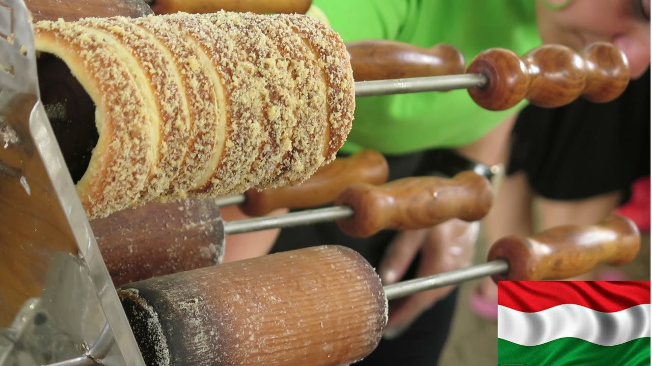 Kurtos Kalacs Street Food from Hungary. Tasted at World Food Parade ...