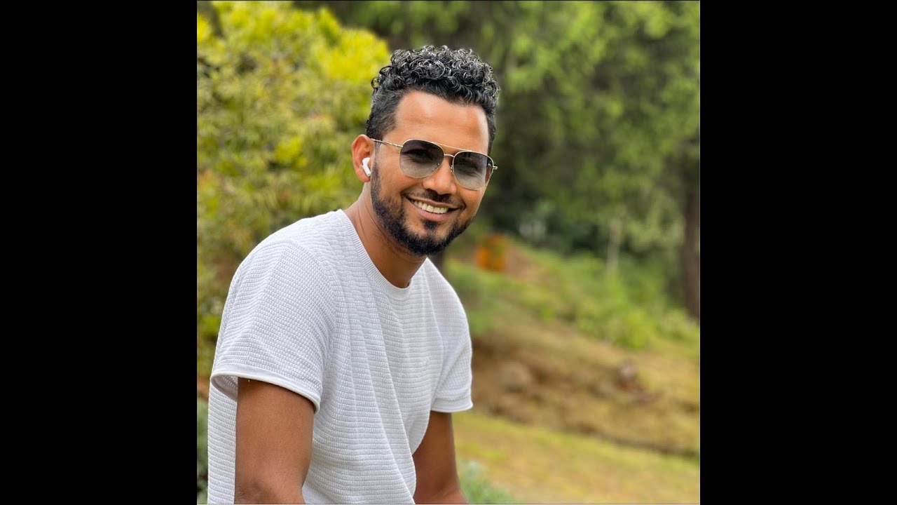 አሁንም አሁንም_ይስሃቅ ሰዲቅ(Yisak Sadik)_ነፍሴ ተጠማችህ(nefse tetemacheh)_Live ...