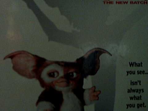 Gremlins Theme (by Jerry Goldsmith) - YouTube