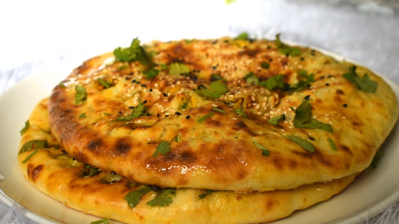 Chicken Cheese Naan Recipe on Tawa by Lively Cooking - YouTube