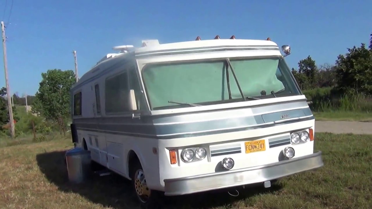 The great Fmc motorcoach fmc 2900r - YouTube