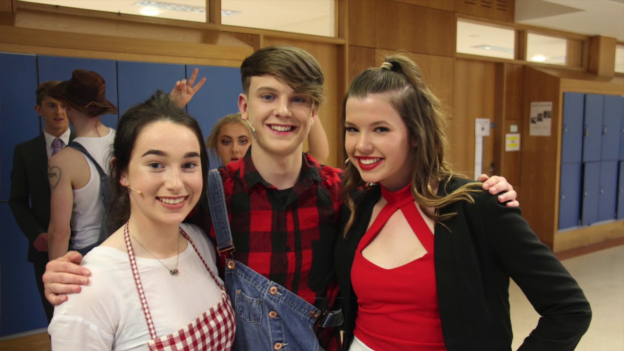 JUNIOR MUSICAL 2017 - YouTube