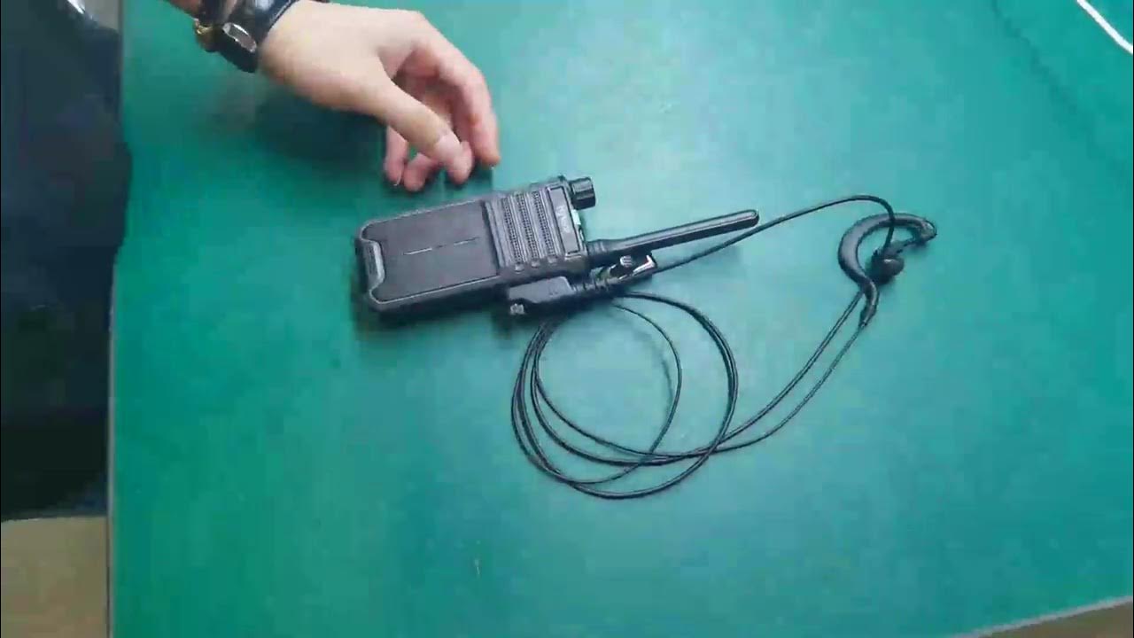 31-Hytera BP515, AP515, BP565 two way radio earpiece - YouTube