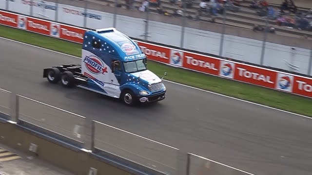 Semi Truck Racing - FIA European Truck Racing – Start of Final Race ...