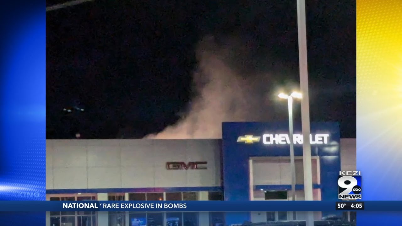 Neighbors react to fire at nearby car dealership - YouTube