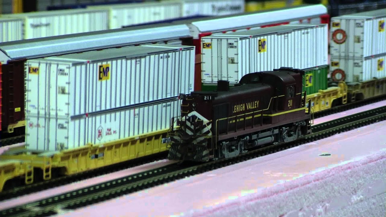Custom Weathered Overland RS3 Lehigh Valley #211 with Tsunami Sound ...