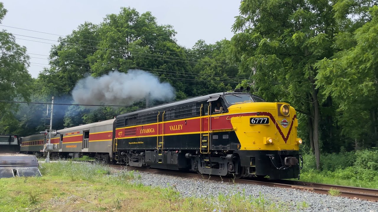 CVSR FPA-4 6777 leading the First Northbound CVSR Scenic of the Day in ...