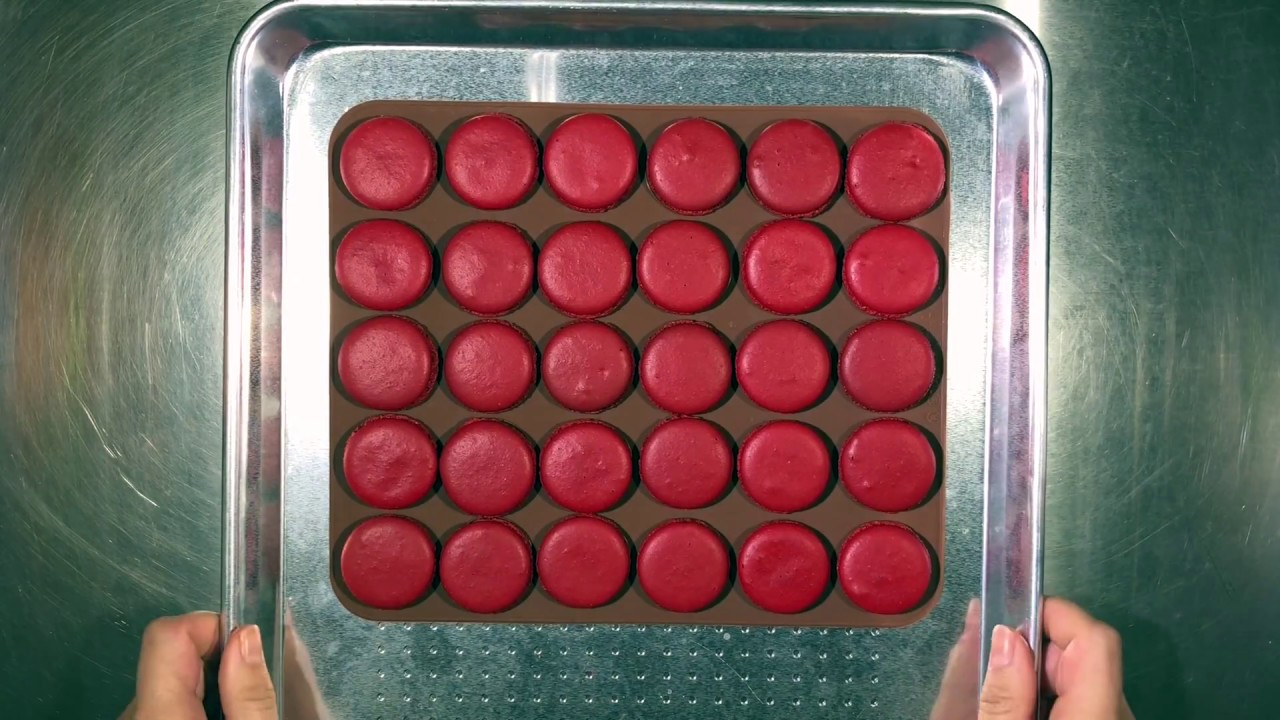 Macarons Making Kit - YouTube