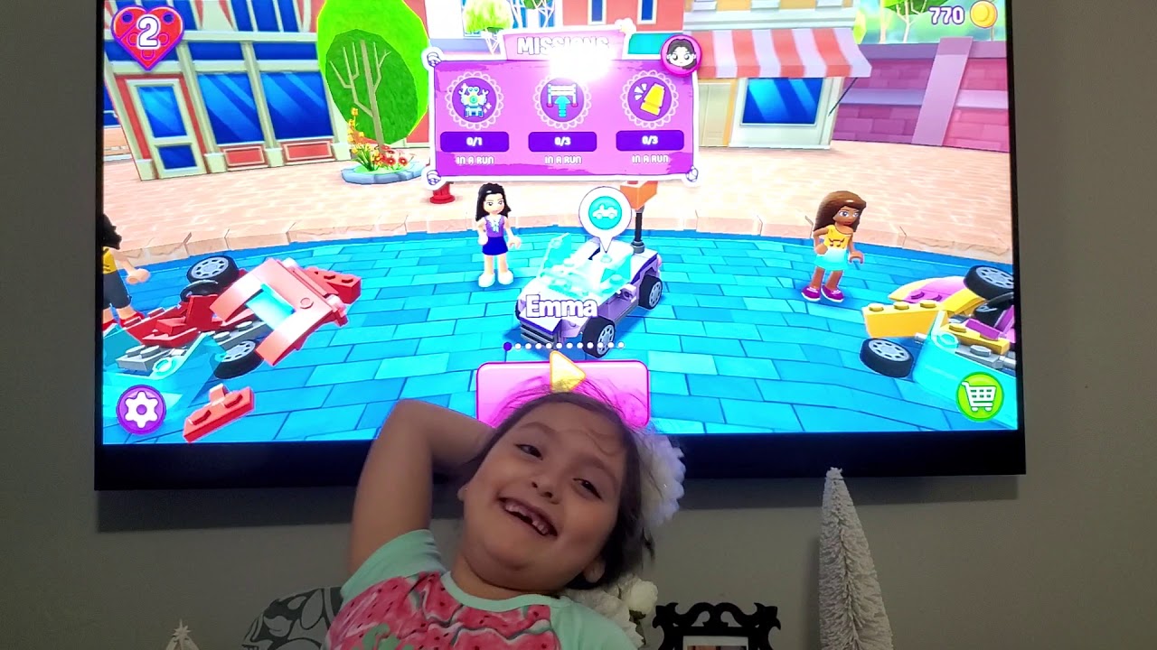 Friends Rush Review - YouTube