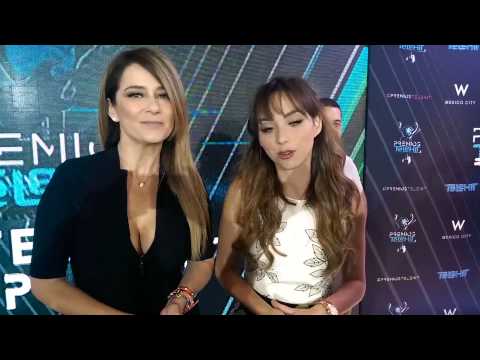Invitación de Karla y Natalia a los Premios Telehi
