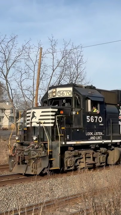NS 5670 Operation Lifesaver GP38-2 on CR MA1 light power at Piscataway NJ 3/14/2025 - YouTube