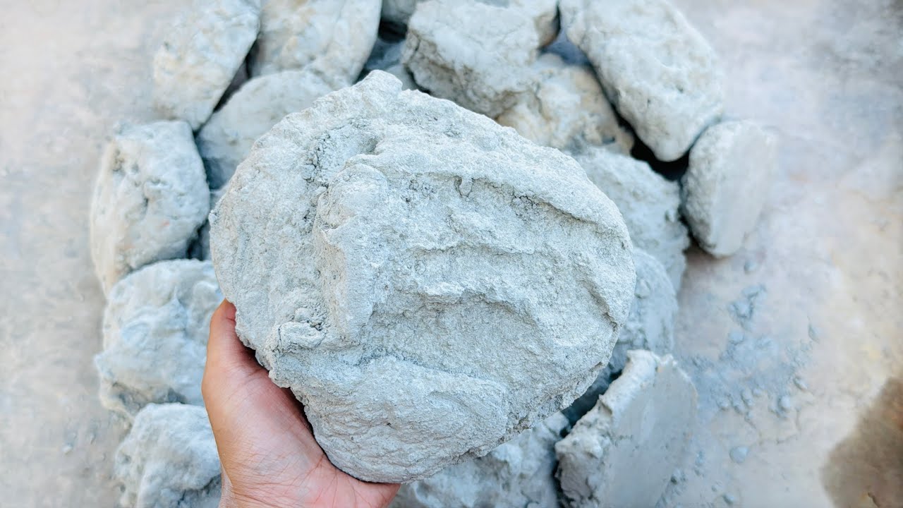 New video of gachi texture dry floor and water clay pot crumbling 🔥 ...