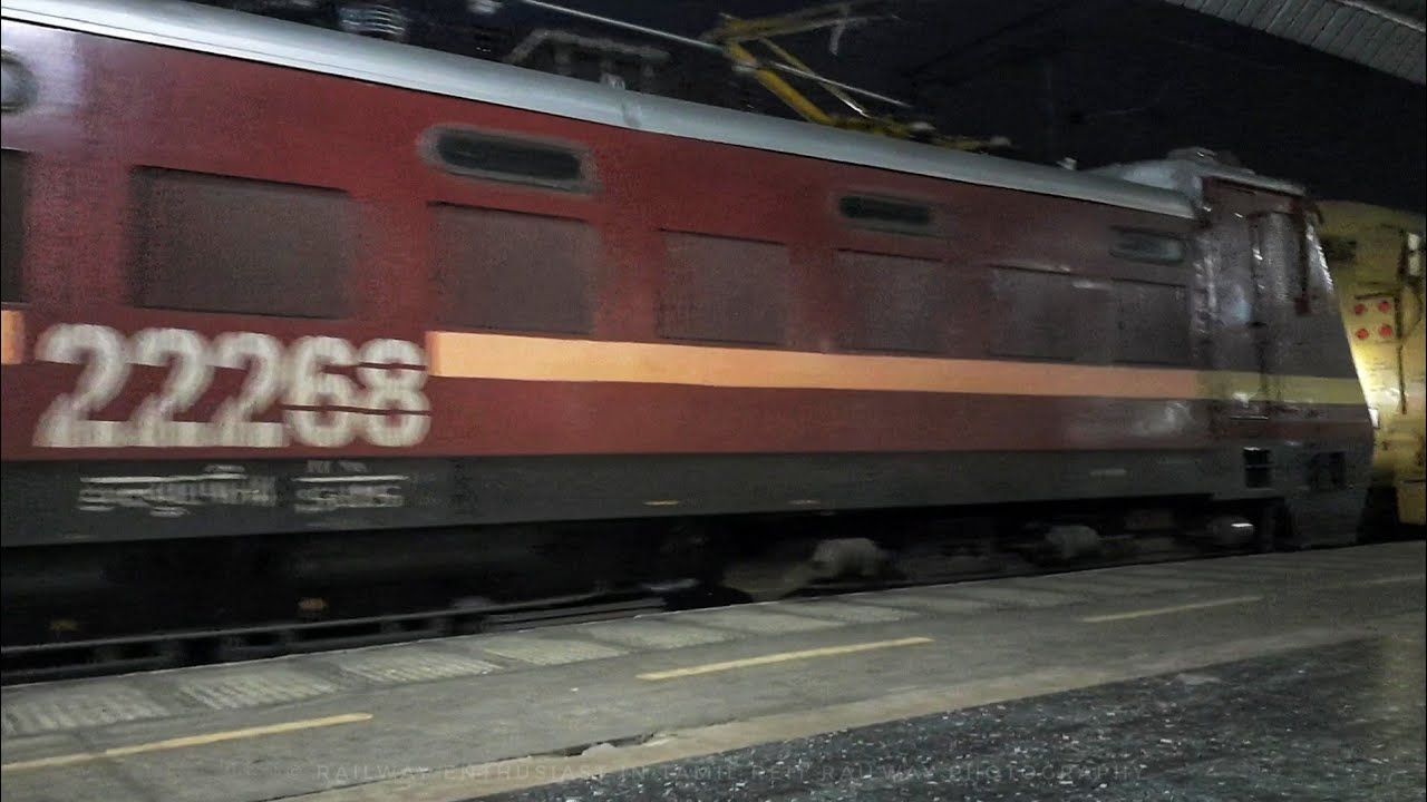 Train No :16235/ Thoothukudi - Mysuru Express || ERODE 22268 WAP-4 ...