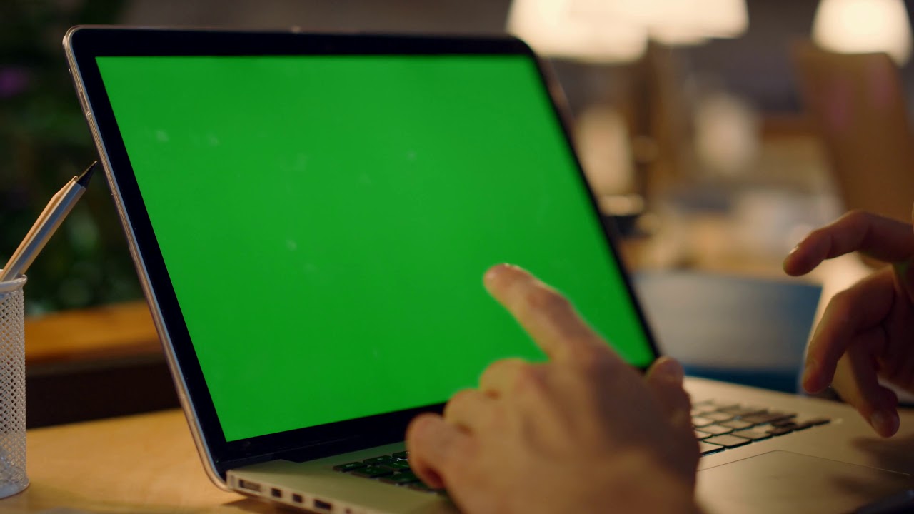 Close Up Laptop Green Screen Chroma Key - YouTube