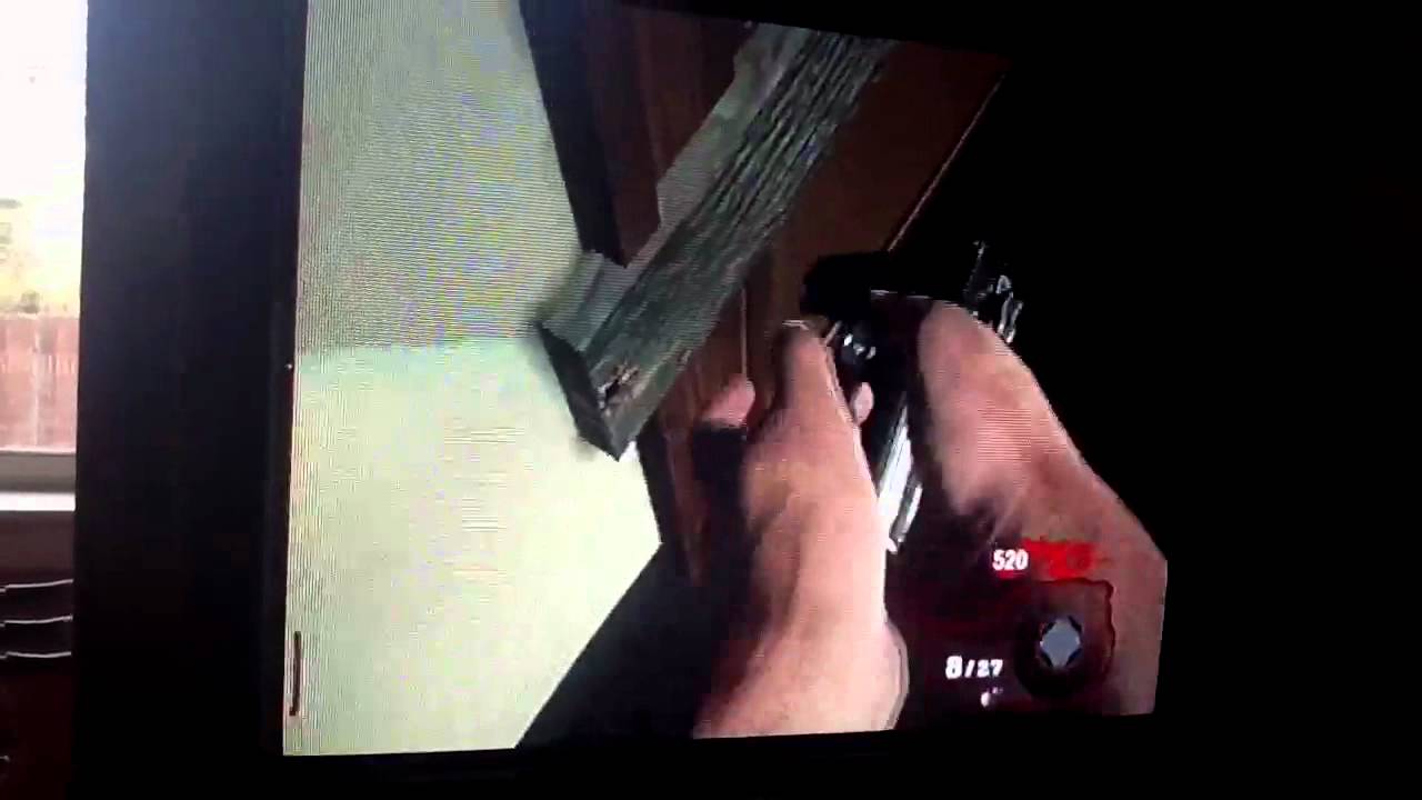 How to do the Table Glitch (Patched) - YouTube