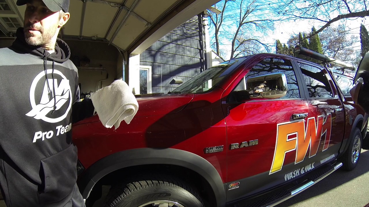 Waxing a Dodge Ram 1500 - YouTube
