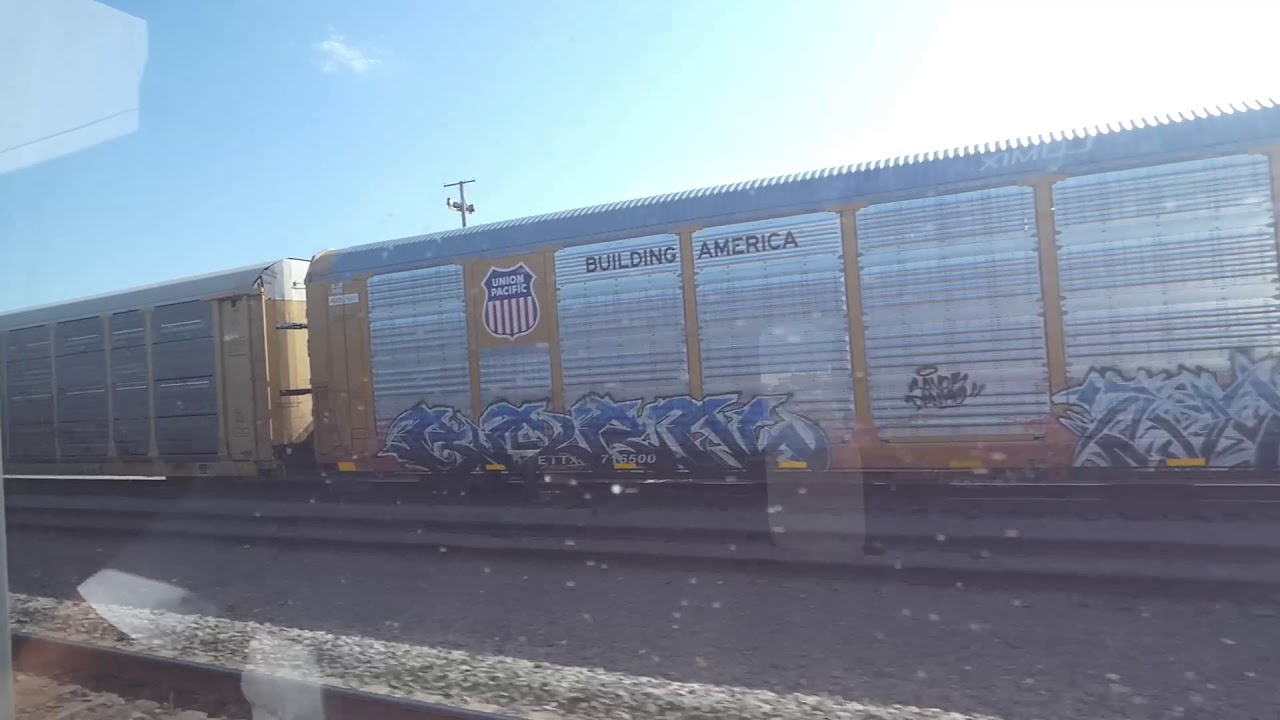 Amtrak 714-San Joaquins-BNSF Fresno Calwa Yard-8311 Cab Car Leads - YouTube
