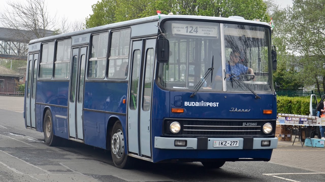 Preserved Hungarian Beast: Preserved Budapest IKZ-277 Ikarus 260 - YouTube