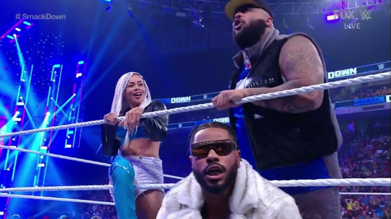 HIT ROW RETURN TO WWE ON SMACKDOWN!!! WWE NEWS - YouTube