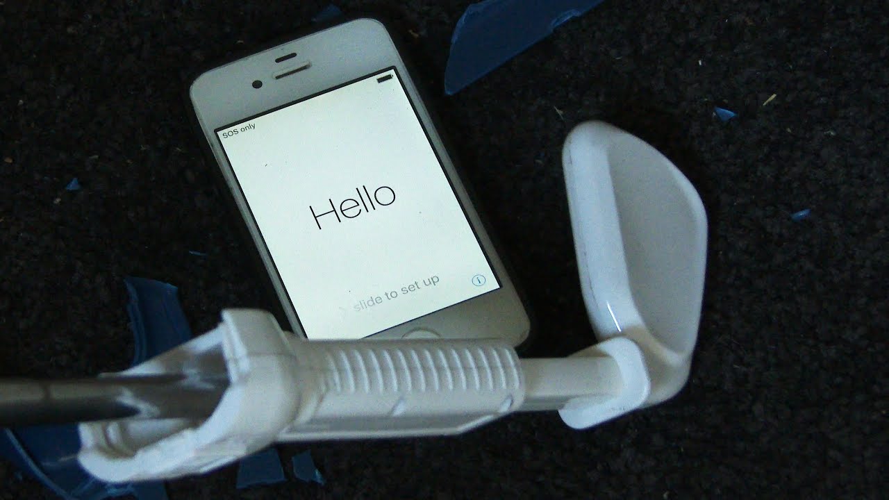 Smashing Another Apple iPhone 4S A1387 16GB - YouTube