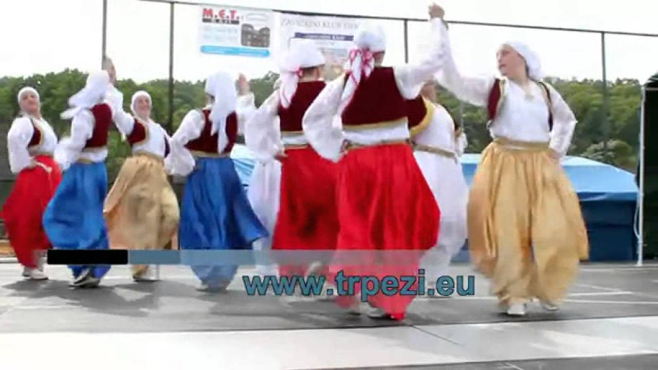 KUD BIHOR kolo Sarajka - YouTube