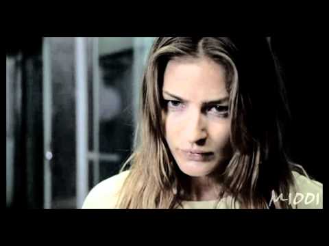 She's lost in the darkness - Tabrett Bethell - The Clinic