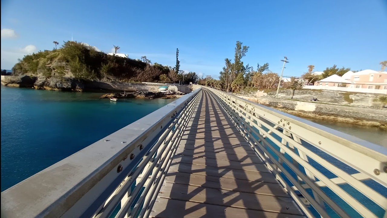 Welcome to Bailey's Footbridge. Friends of the Bermuda Railway Trail. # ...