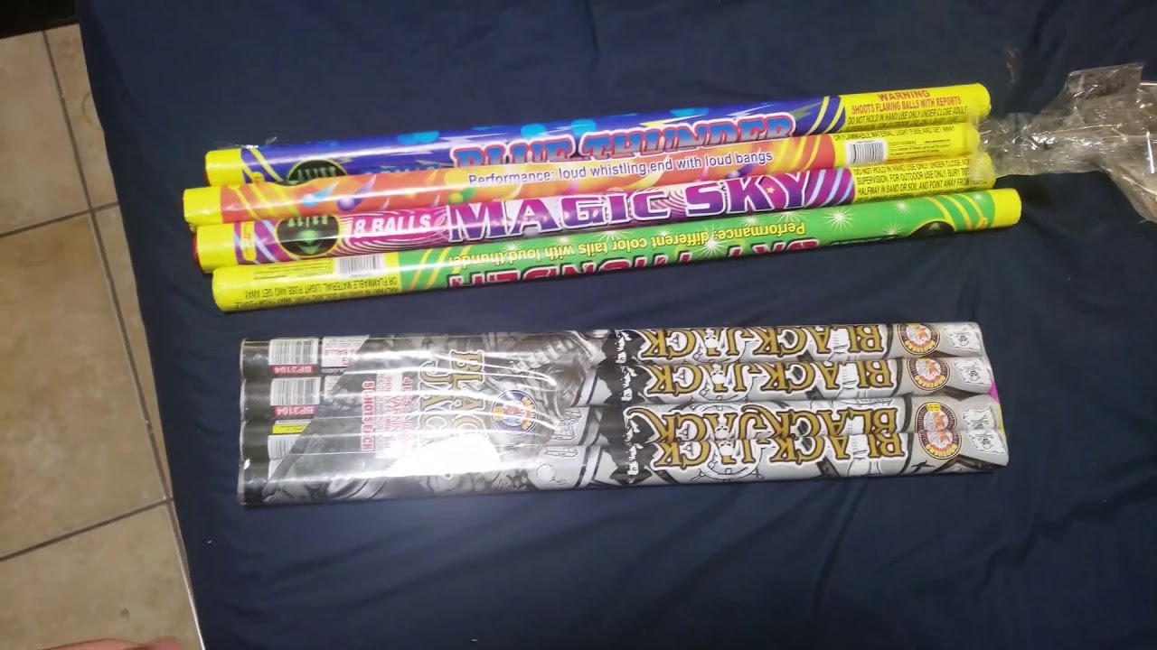 Alien 4 Assorted Effects Roman Candles 8 Shots (2019) - YouTube