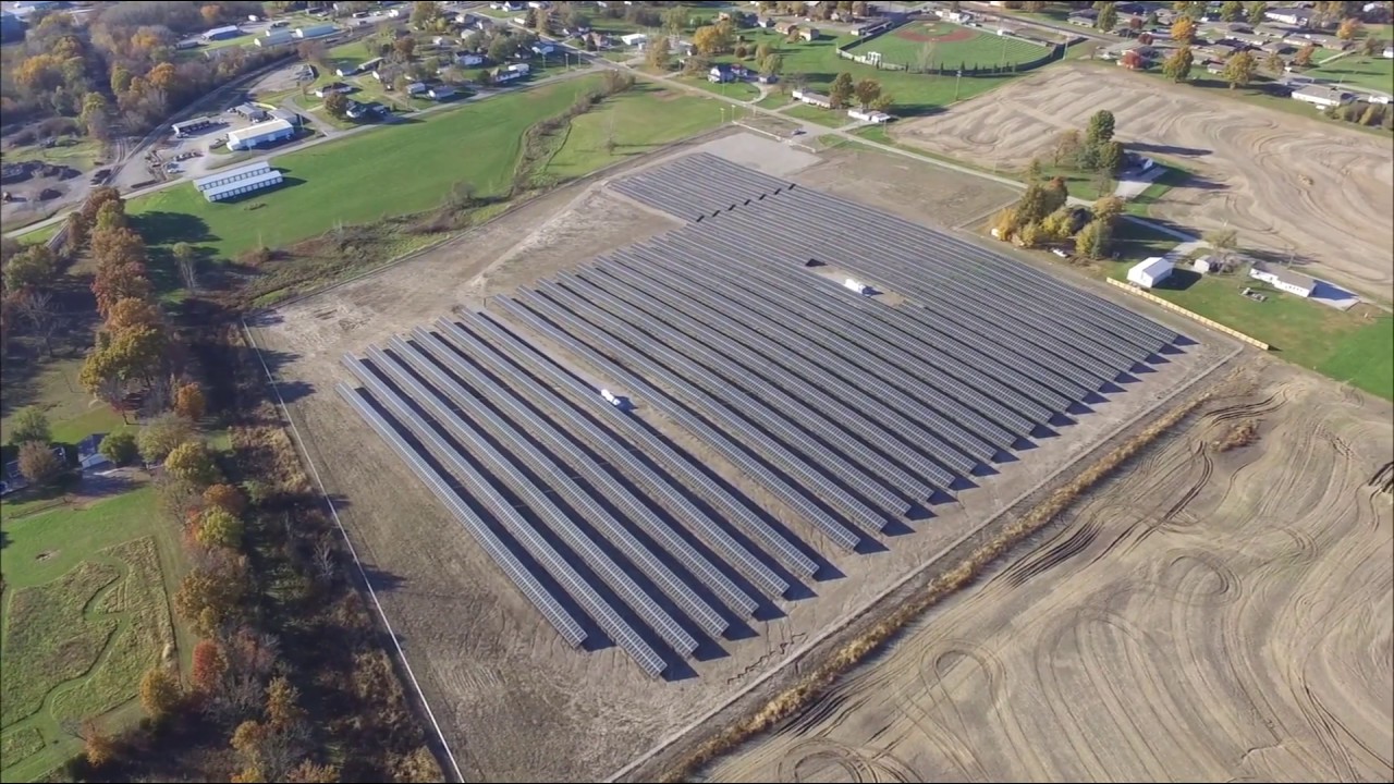 Drone Video of Solar Farm in Chillicothe - November 2017 - YouTube