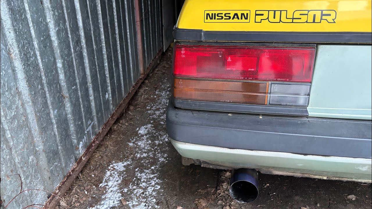 1983 Nissan N12 1.5GL cold start -16C + warmup January 1, 2026 - YouTube