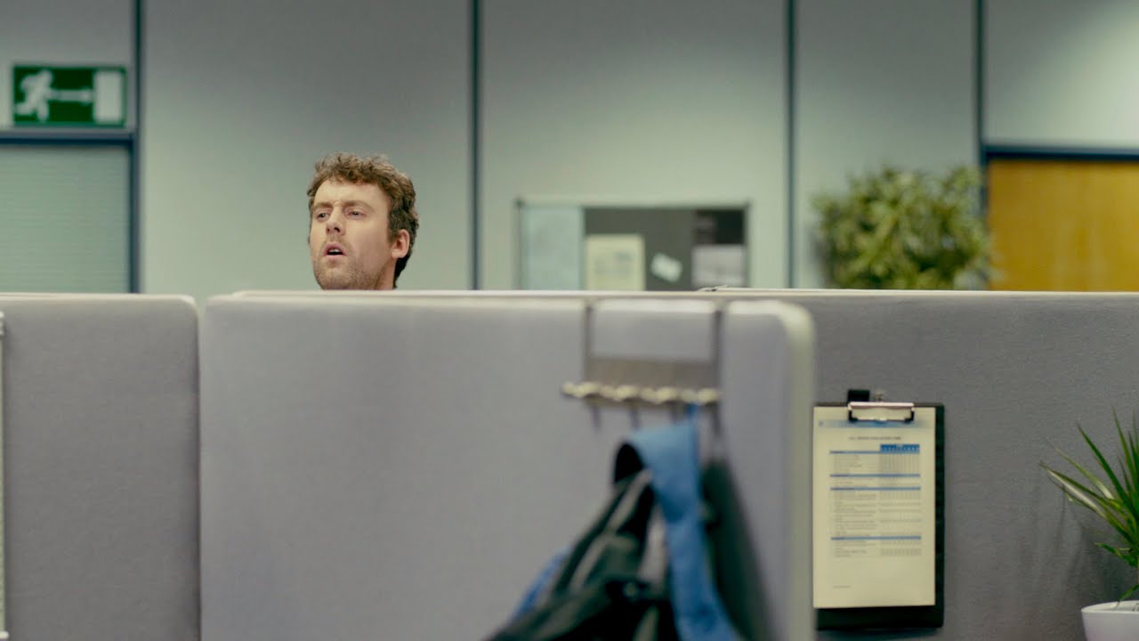 Stuart Elliott - Comedy Director reel - YouTube