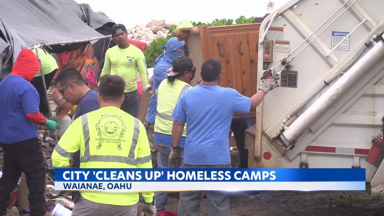 Oahu city crews clean up homeless encampments - YouTube