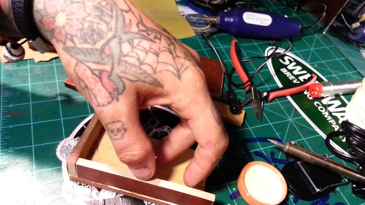 Custom Box Mod (Homemade Box) by TwistdOhmz !! Dual 18650, Mosfet, etc ...