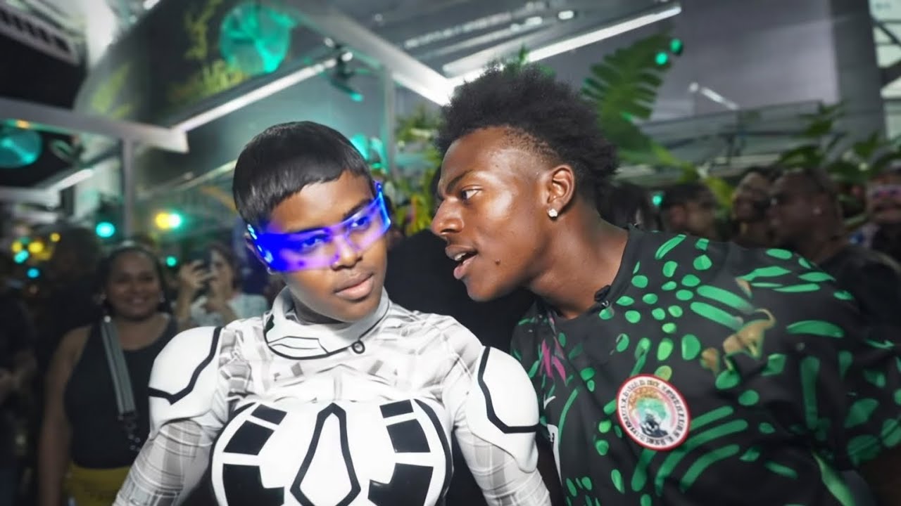 Ishowspeed finally meets the Nigerian robot girl. - YouTube