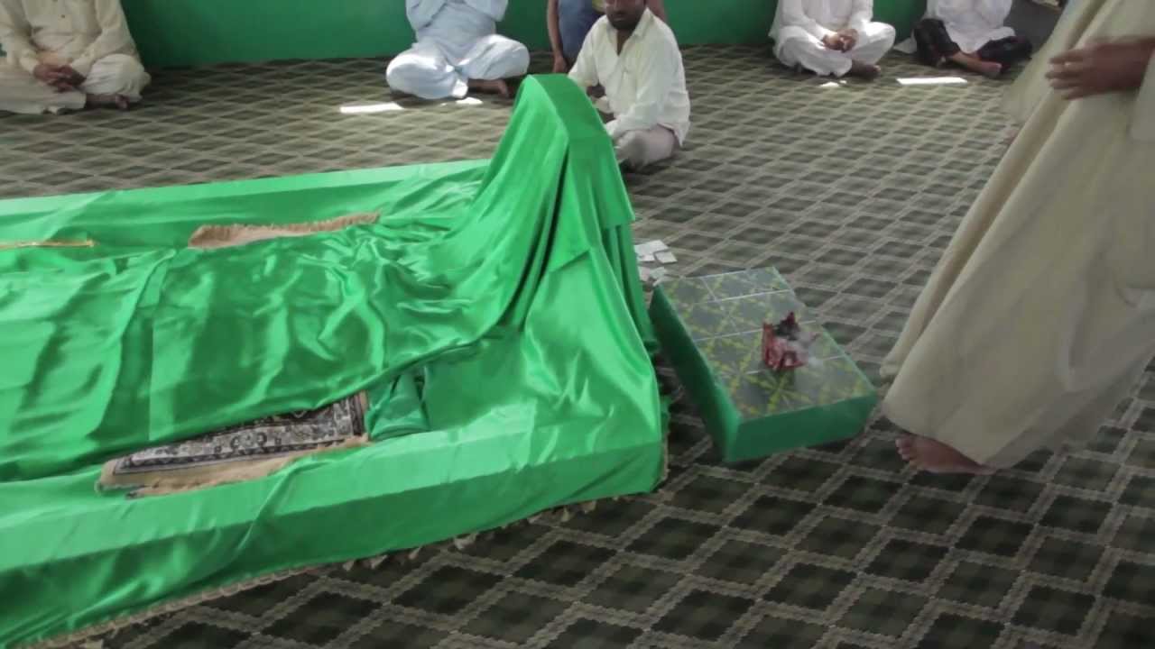 Discover the Tomb of Job the Prophet (Salalah) - YouTube