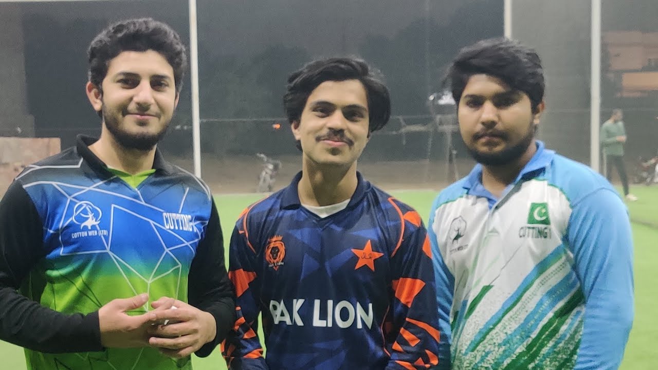 Indoor Cricket 🏏 With hammad hamza and Danish #GamesThinker - YouTube