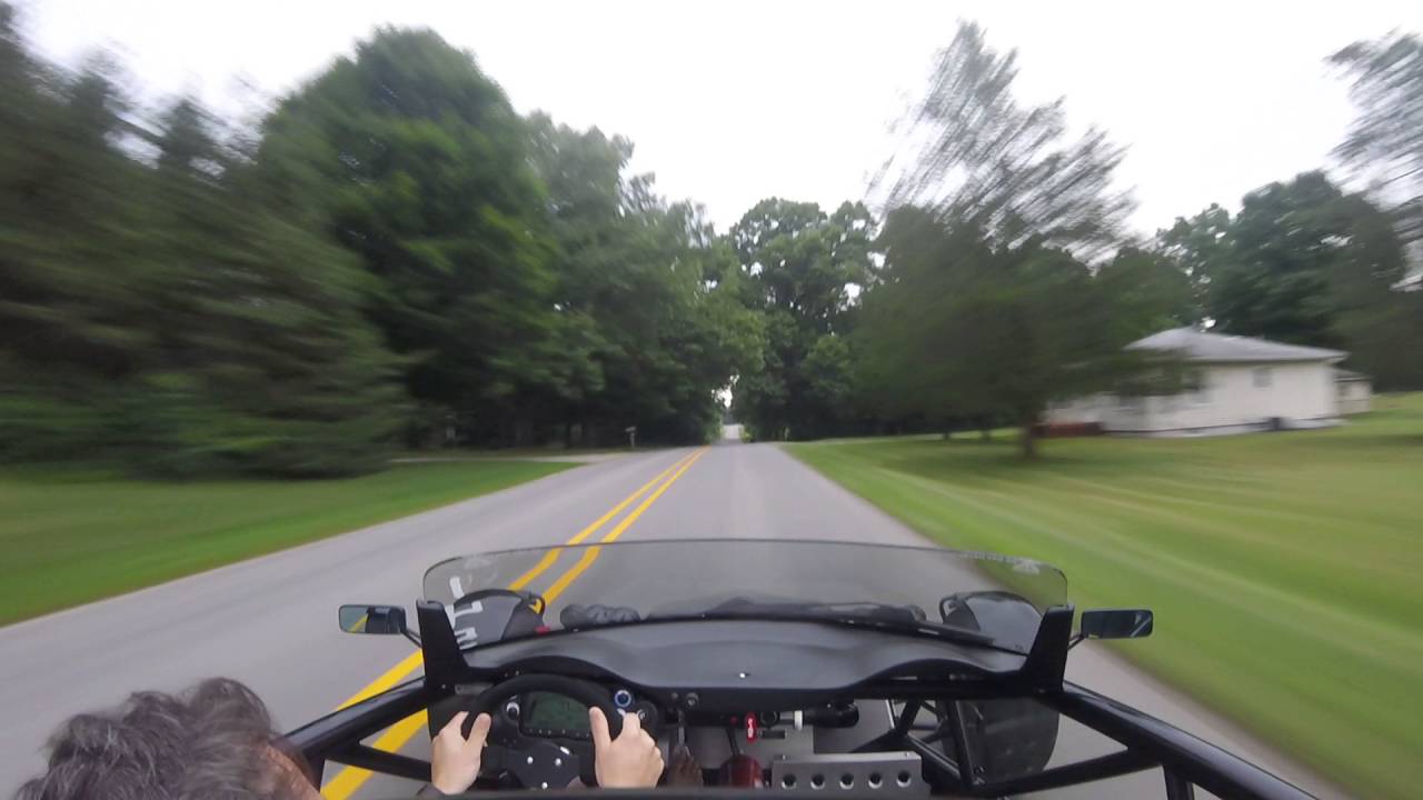 Ariel Atom 3 - First try with GoPro 4 Session - Top Mount, Single Cam ...