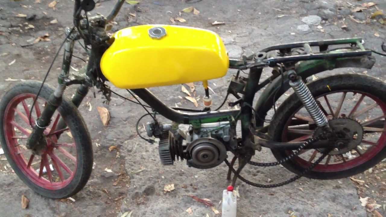 carabela merida 60cc Minarelli 60cc - YouTube