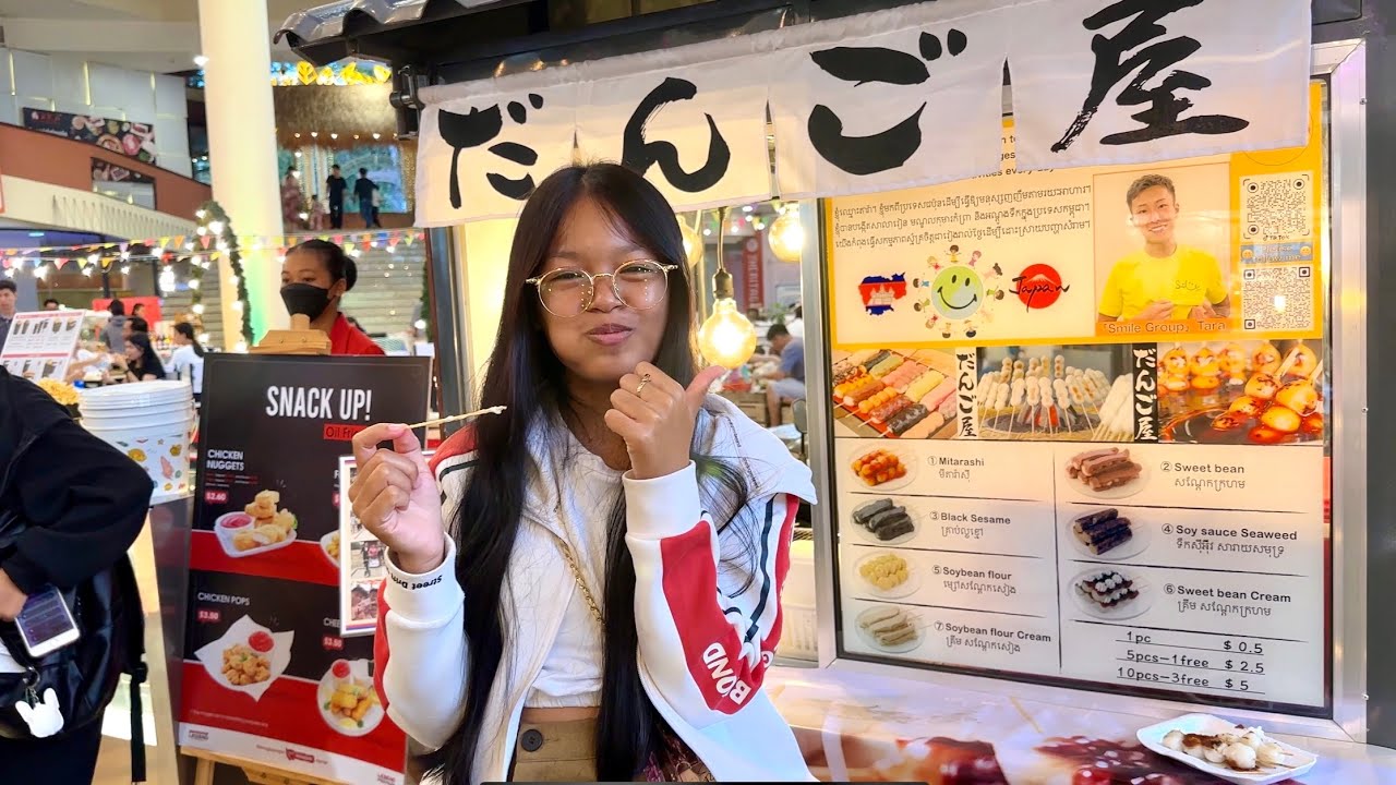 The Heritage Walk’s Food Court In Siem Reap, Cambodia/ Siem Reap Street ...
