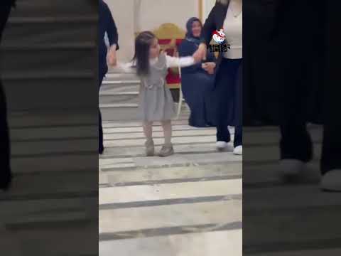 Horon figürleriyle yetişkinleri aratmadı.  #horon #küçükkız