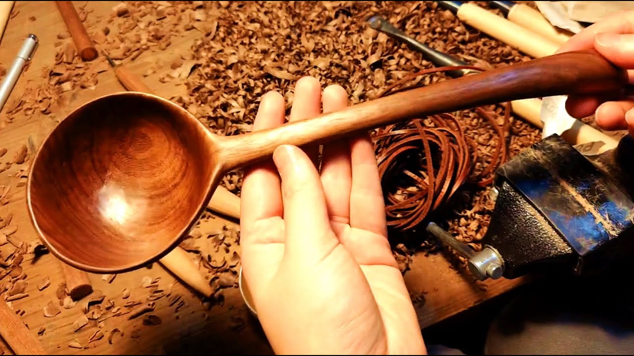 How To Whittle A Spoon - YouTube